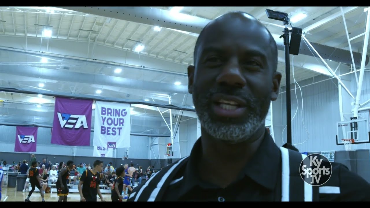Vision Elite 2028 AAU Basketball Coach Gordon Duke at VEA Challenge ...