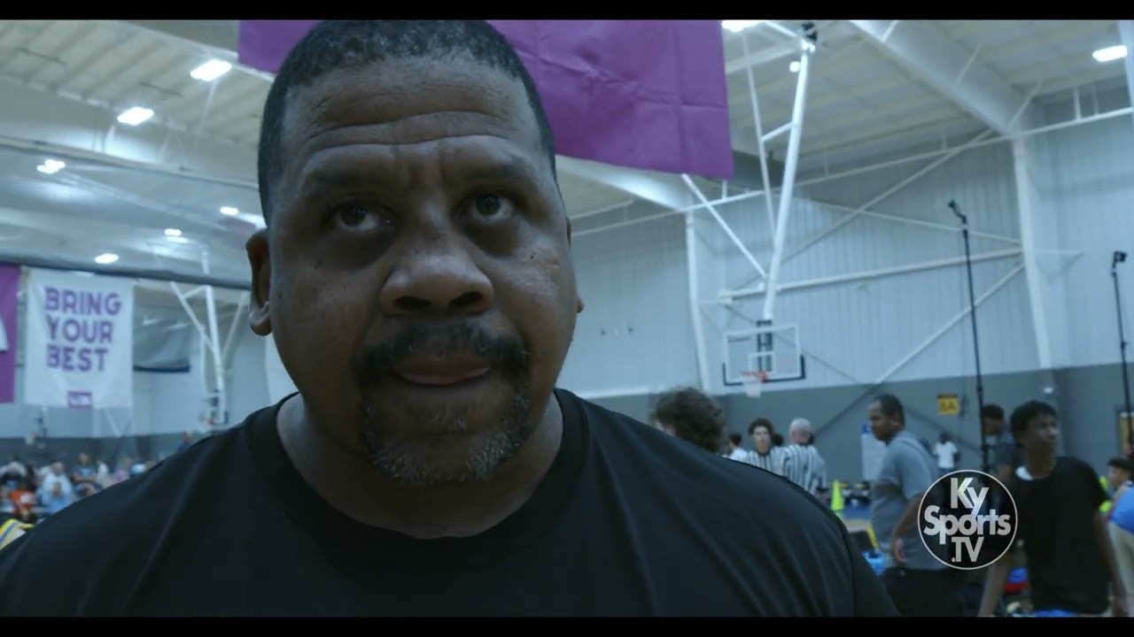 Lexington Arsenal AAU Basketball Coach Cuba Simpson at VEA Challenge ...